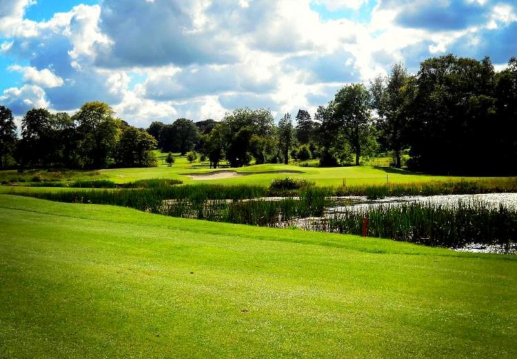 Rathsallagh Golf Club: 2 Green Fees + A Buggy
