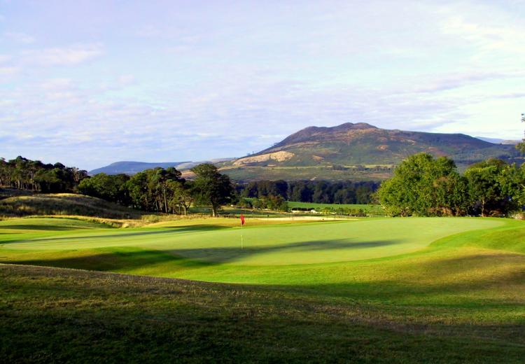 Bray Golf Club: 2 Green Fees + A Buggy