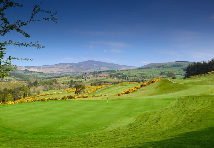 Macreddin Golf Club: 2 or 4 Green Fees