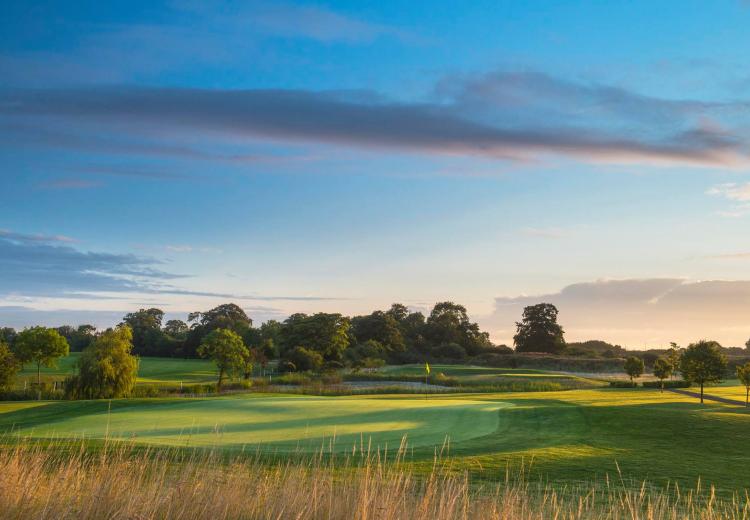 Grange Castle Golf Club: 2 | 3 or 4 Green Fees
